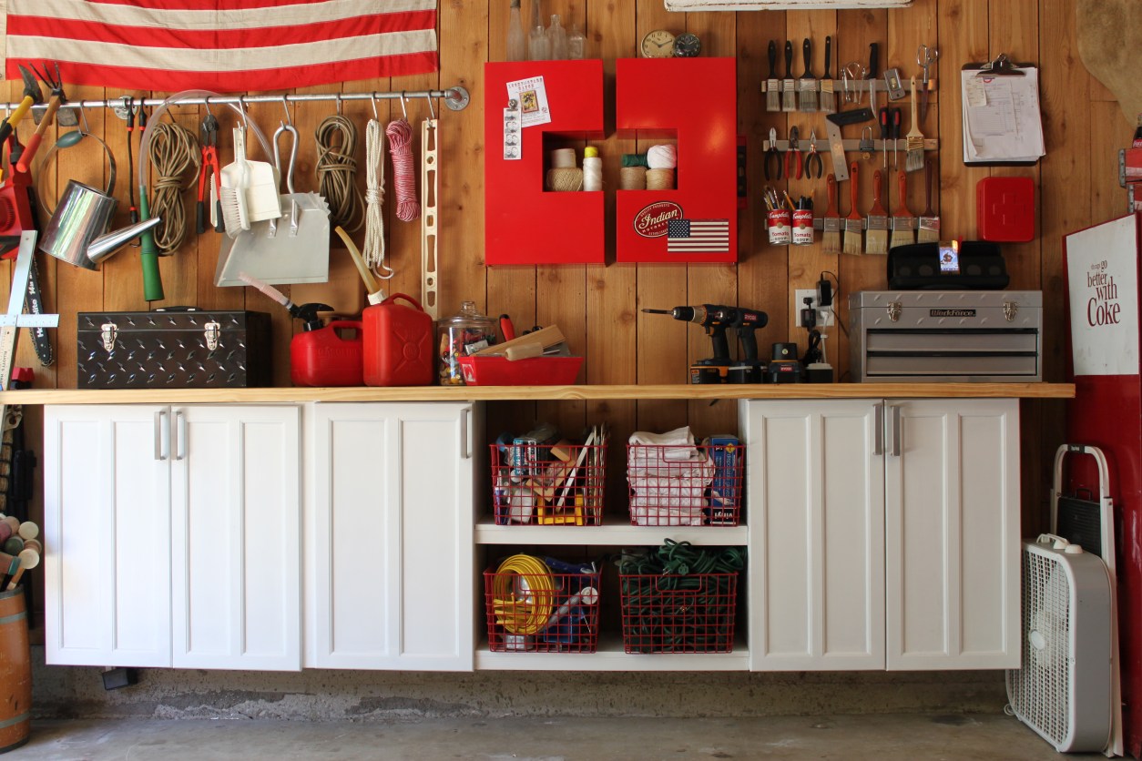 Cedar Walls | THE CAVENDER DIARY