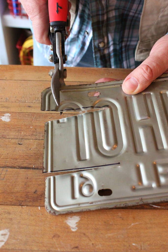 A Texas License Plate Becomes a Box | THE CAVENDER DIARY