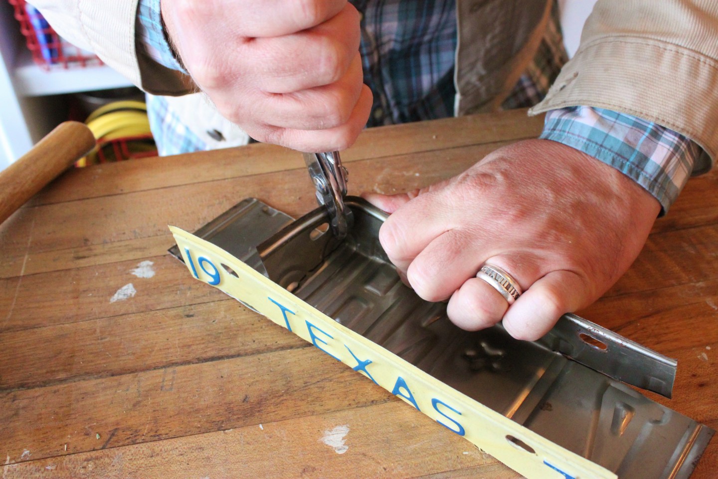 License Plate Box How To | THE CAVENDER DIARY