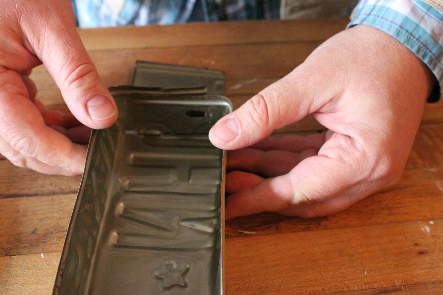 License Plate Box How To | THE CAVENDER DIARY
